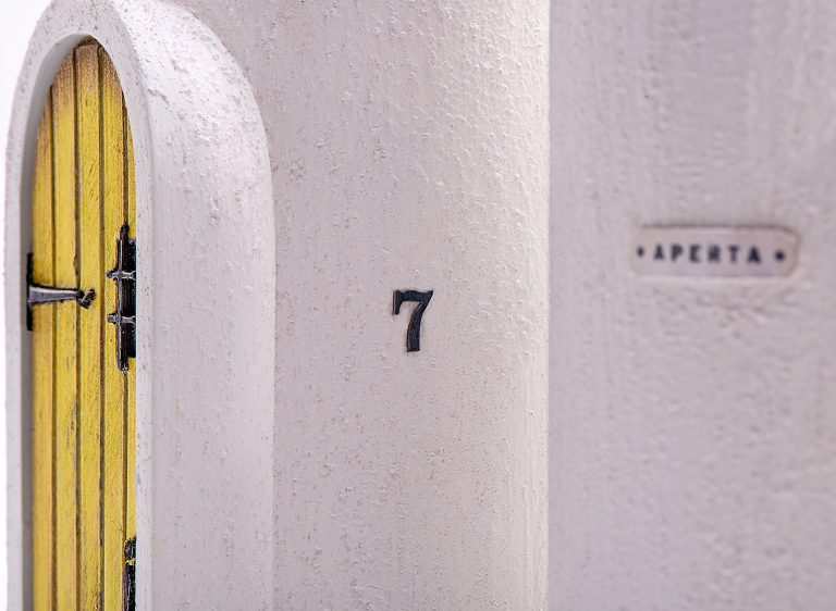 Aperta Wine Label Design by Backbone Branding - World Brand Design Society