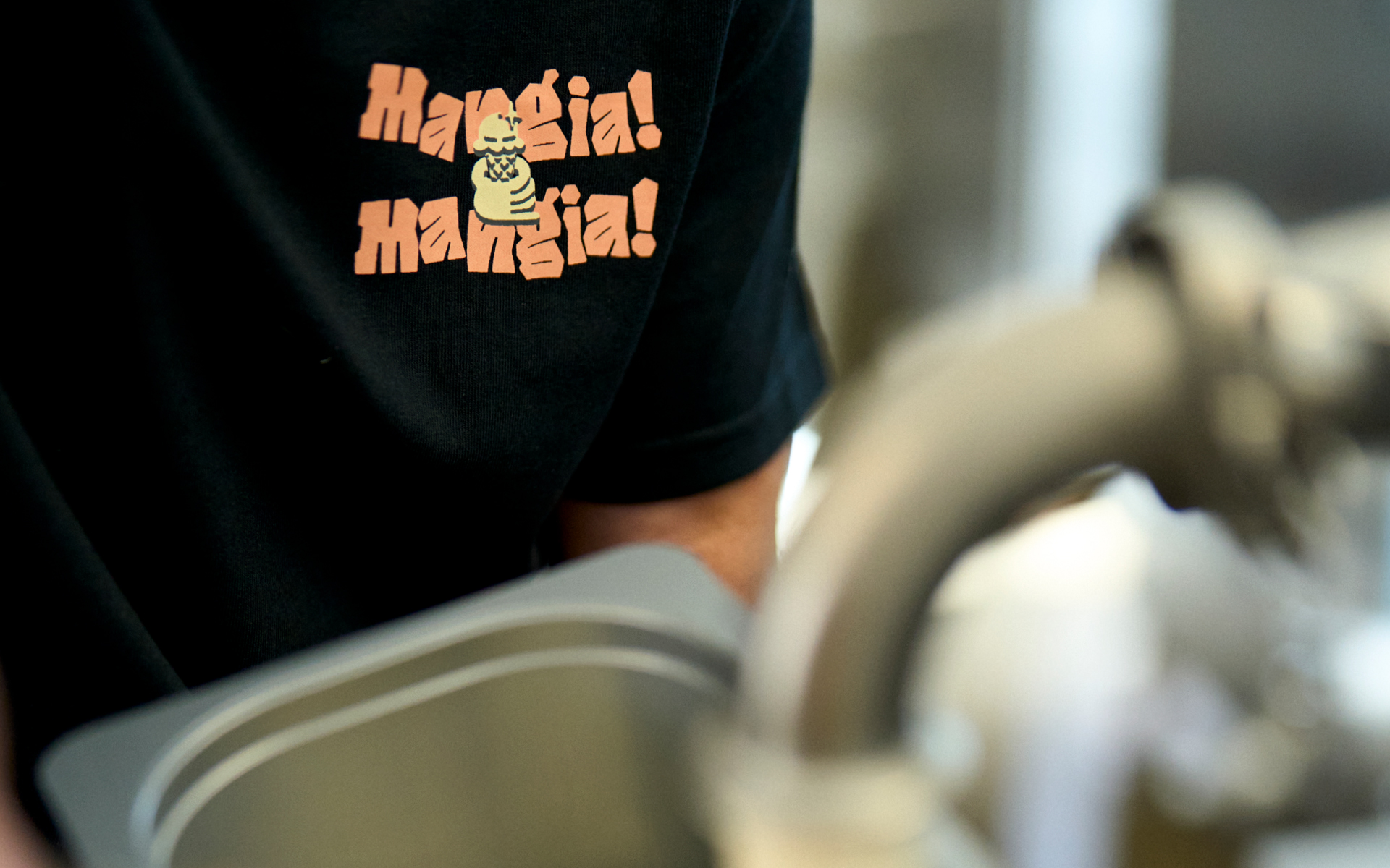 Leo! Leo! by Studio Ethur Ethur - World Brand Design Society