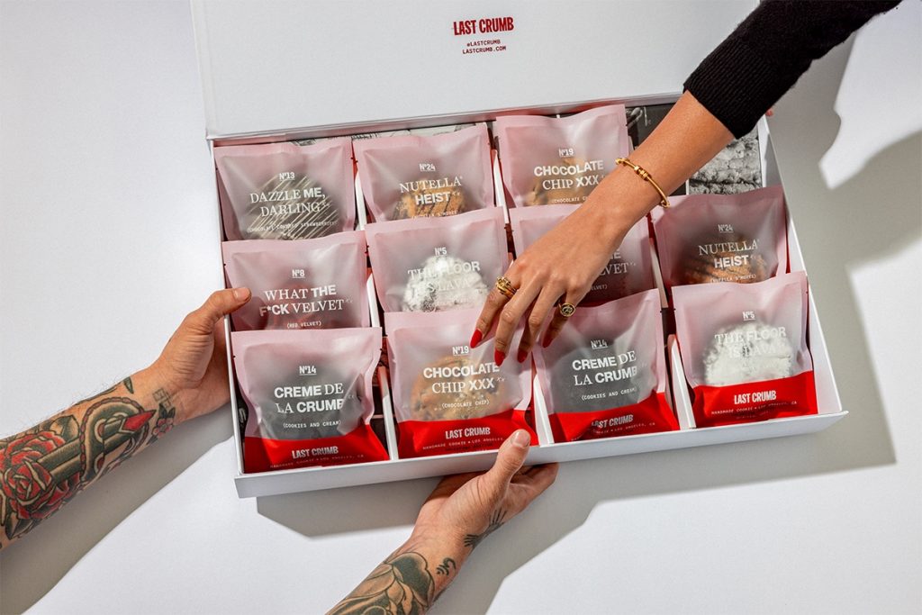 Last Crumb Valentine's Day Box Packaging Design - World Brand Design ...